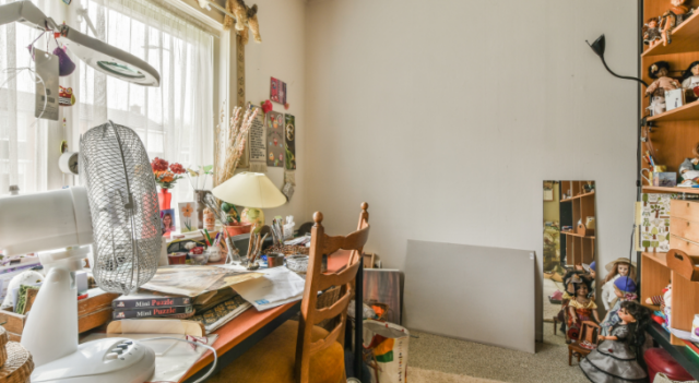 12 Jaw-Dropping Clutter Statistics That Will Make You Want to Declutter ...